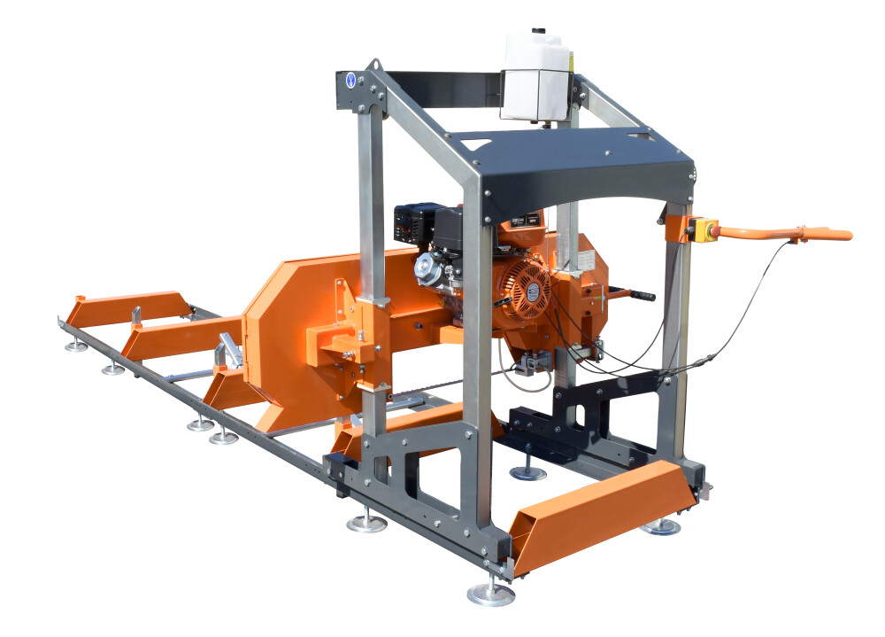 MTI Canada - Product - 26" Portable sawmill - 13HP DUCAR W/2 Meter extension