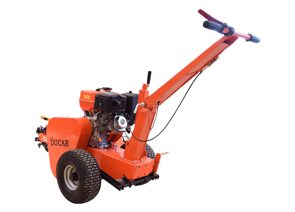 MTI Canada - Product - Mini trencher - 15HP